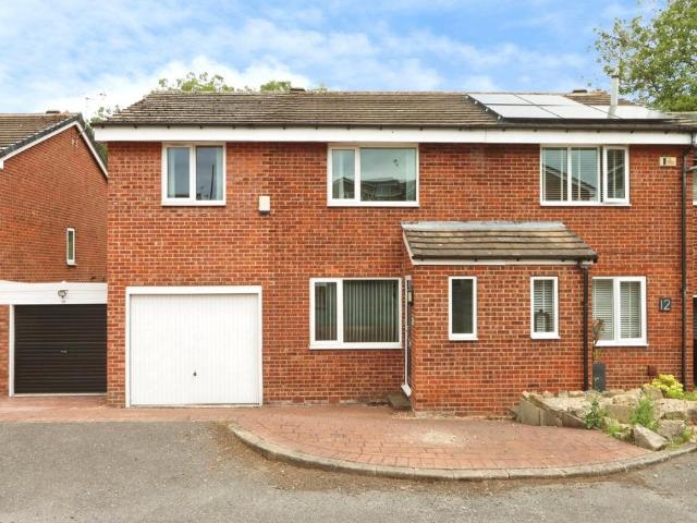 4 bedroom semi detached house for sale