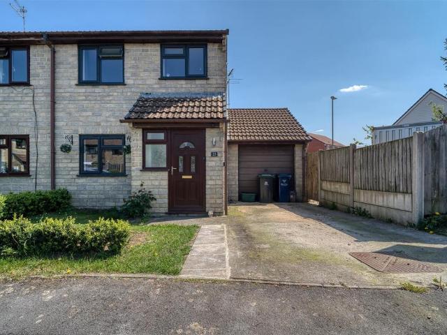 4 bedroom semi detached house for sale