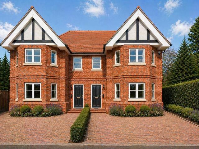 4 bedroom semi detached house for sale