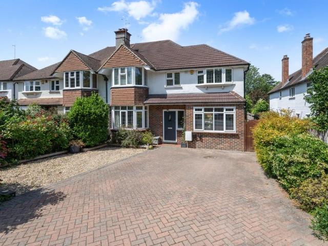 4 bedroom semi detached house for sale