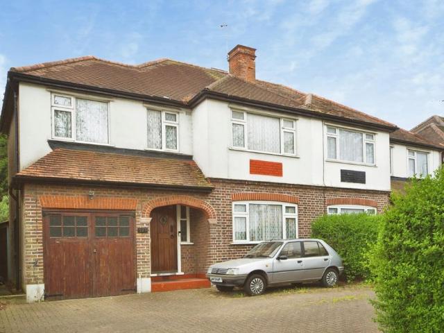 4 bedroom semi detached house for sale