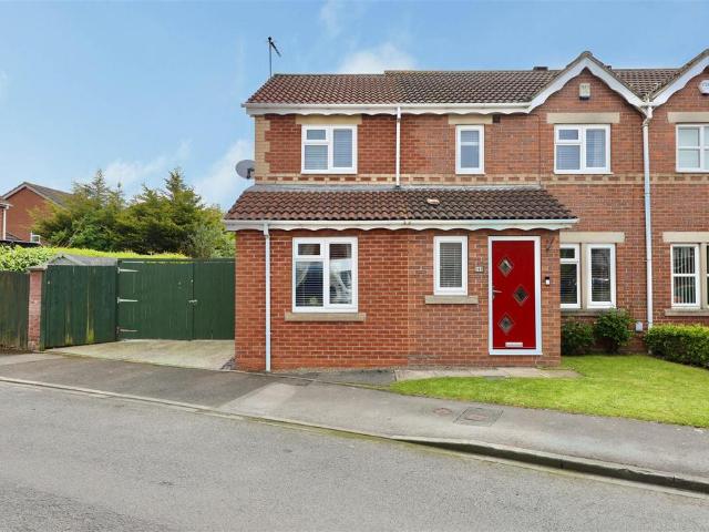 4 bedroom semi detached house for sale