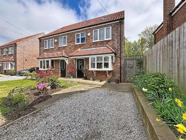 4 bedroom semi detached house for sale