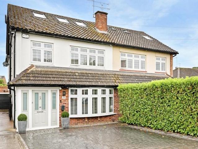 4 bedroom semi detached house for sale