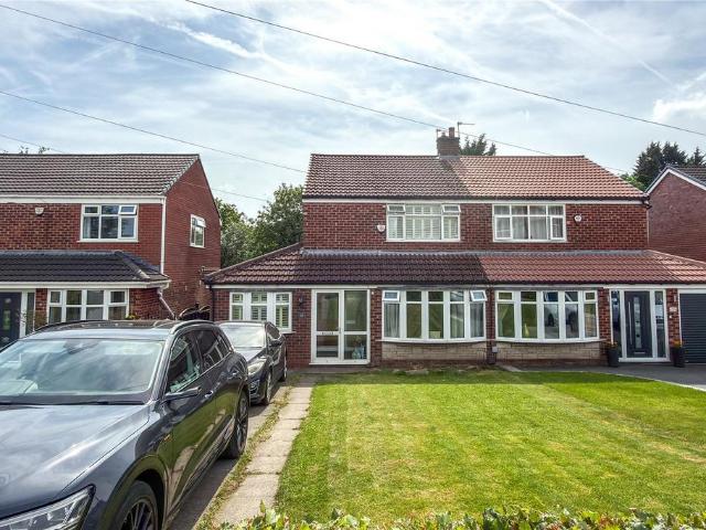 4 bedroom semi detached house for sale