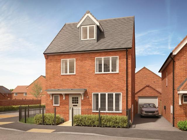 4 bedroom detached house for sale