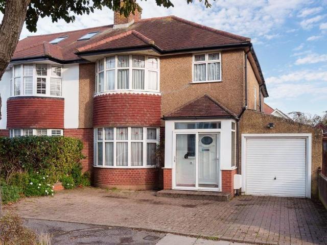 4 bedroom semi detached house for sale