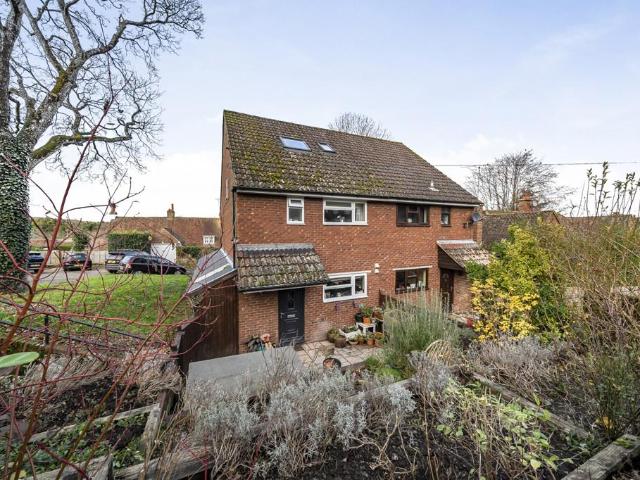 4 bedroom semi detached house for sale