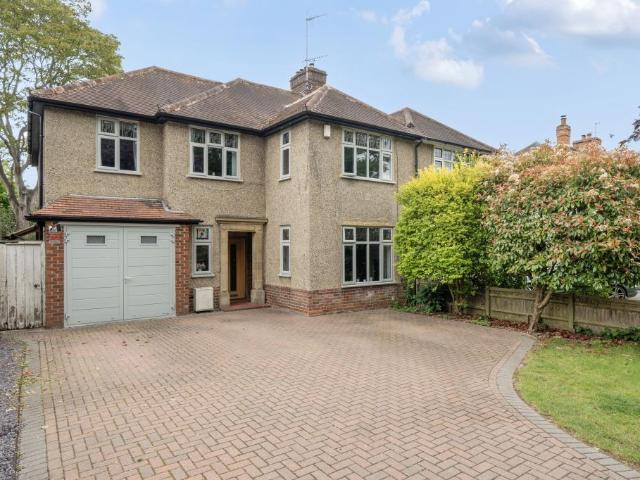 4 bedroom semi detached house for sale