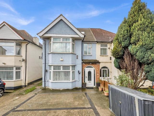 4 bedroom semi detached house for sale
