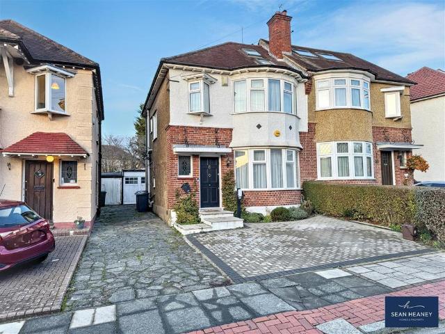 4 bedroom semi detached house for sale