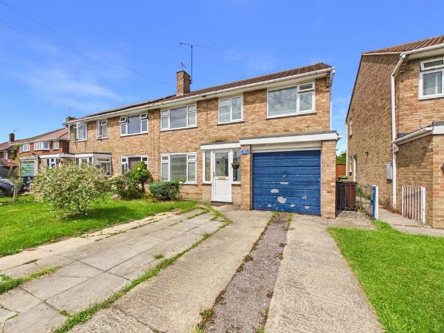 4 bedroom semi detached house for sale