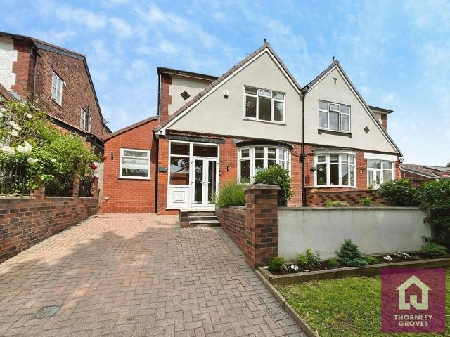 4 bedroom semi detached house for sale