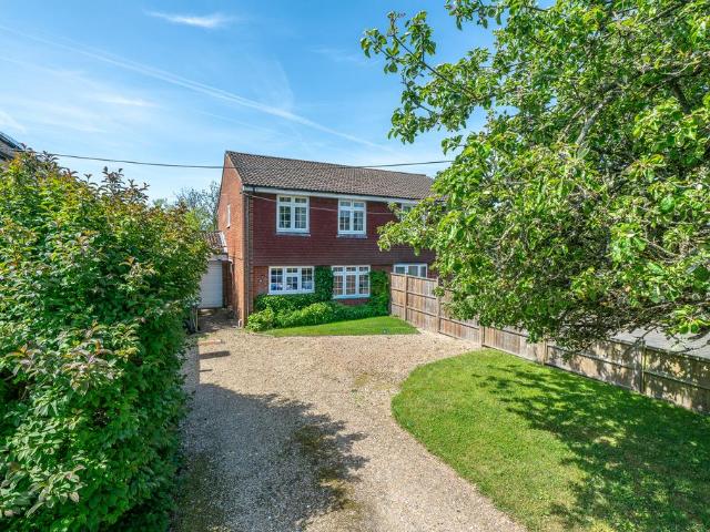 4 bedroom semi detached house for sale