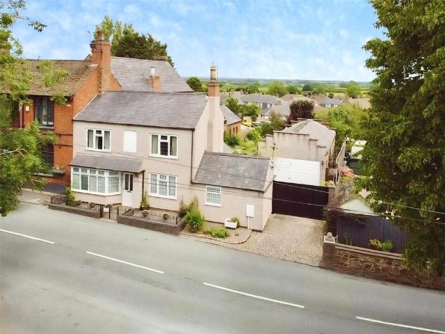 4 bedroom semi detached house for sale