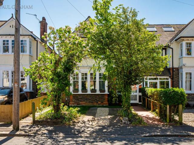 4 bedroom semi detached house for sale