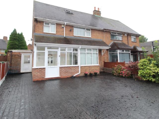 4 bedroom semi detached house for sale