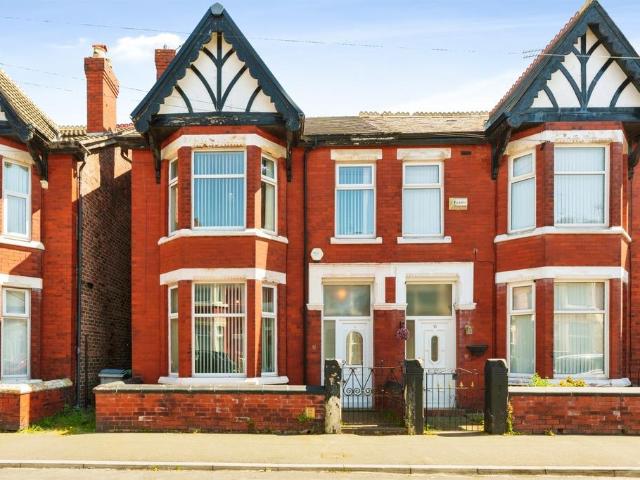 4 bedroom semi detached house for sale