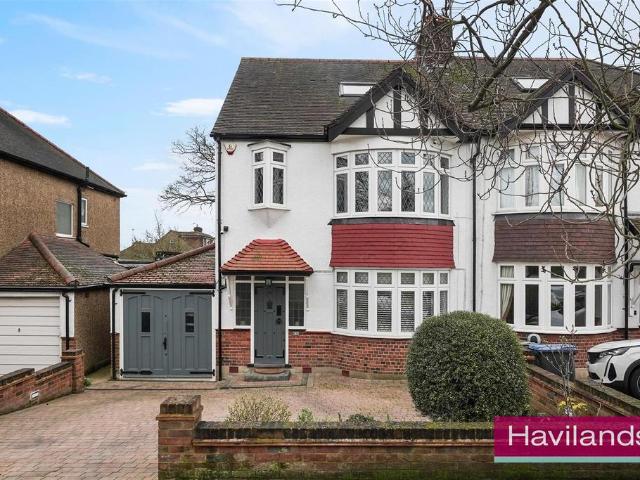 4 bedroom semi detached house for sale