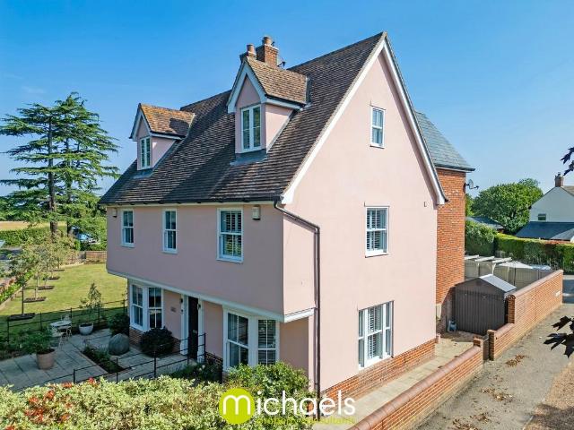4 bedroom semi detached house for sale