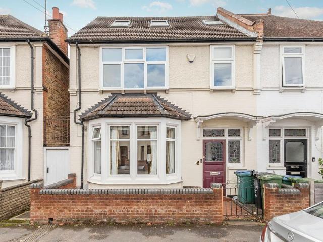 4 bedroom semi detached house for sale