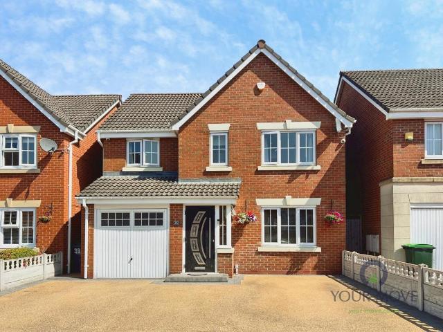 4 bedroom detached house for sale