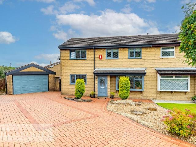 4 bedroom semi detached house for sale
