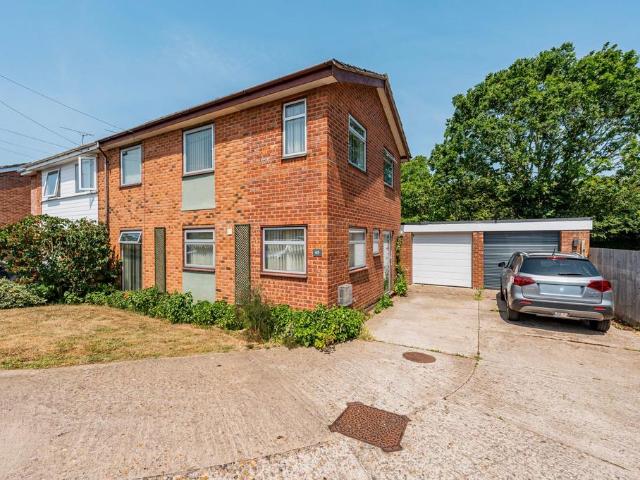 4 bedroom semi detached house for sale