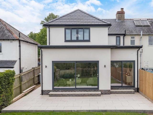 4 bedroom semi detached house for sale