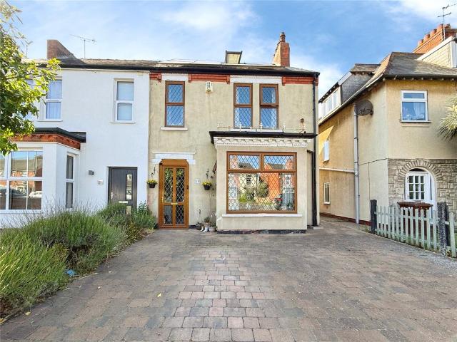 4 bedroom semi detached house for sale