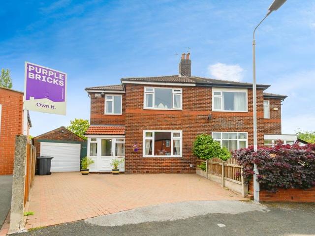4 bedroom semi detached house for sale