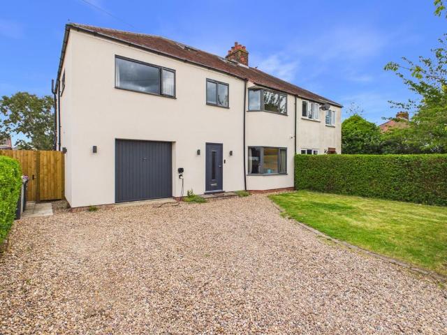 4 bedroom semi detached house for sale