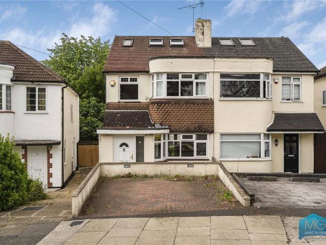 4 bedroom semi detached house for sale