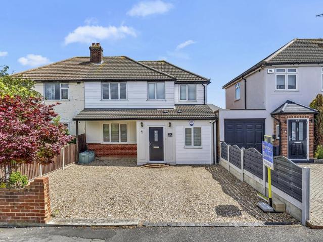 4 bedroom semi detached house for sale