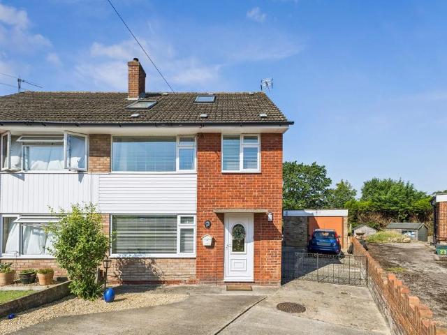 4 bedroom semi detached house for sale
