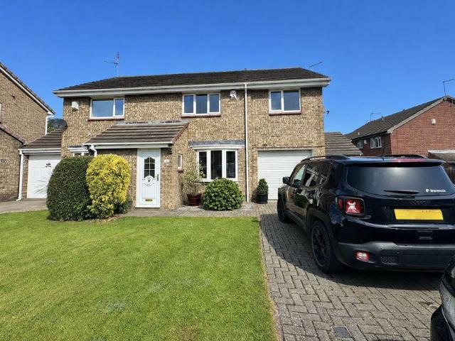 4 bedroom semi detached house for sale