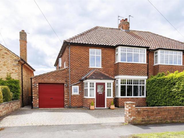 4 bedroom semi detached house for sale