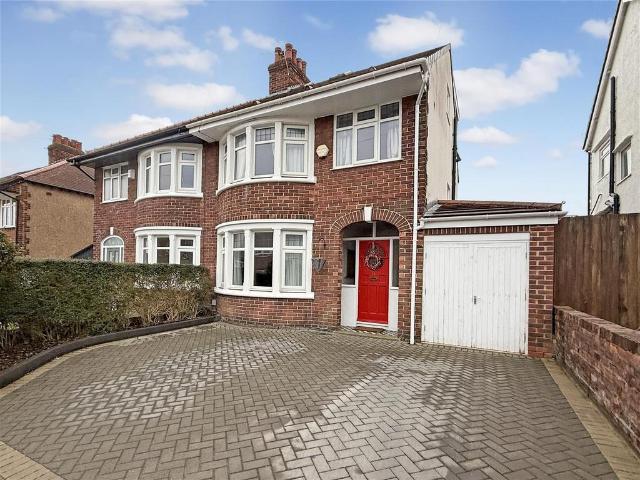 4 bedroom semi detached house for sale