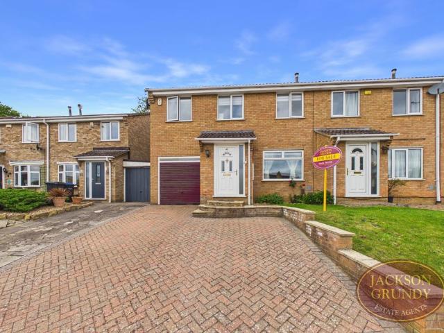 4 bedroom semi detached house for sale