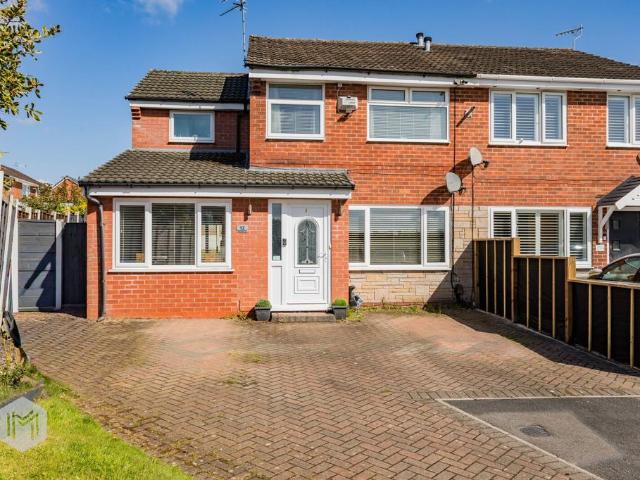 4 bedroom semi detached house for sale