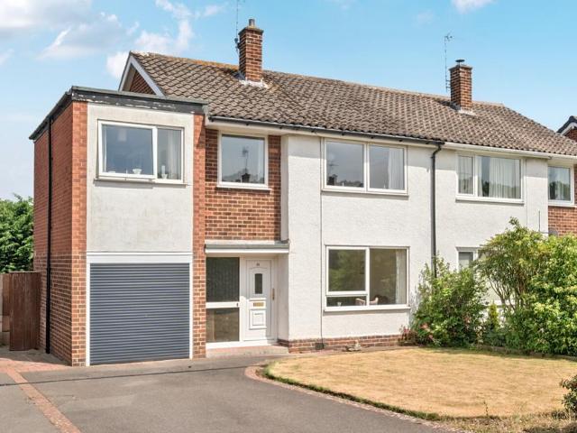 4 bedroom semi detached house for sale