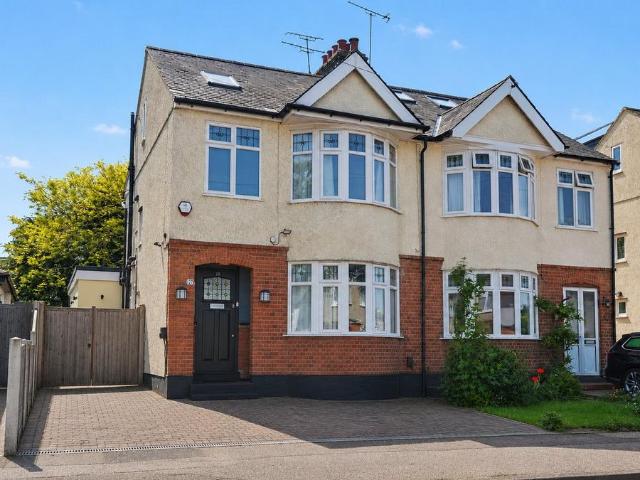 4 bedroom semi detached house for sale