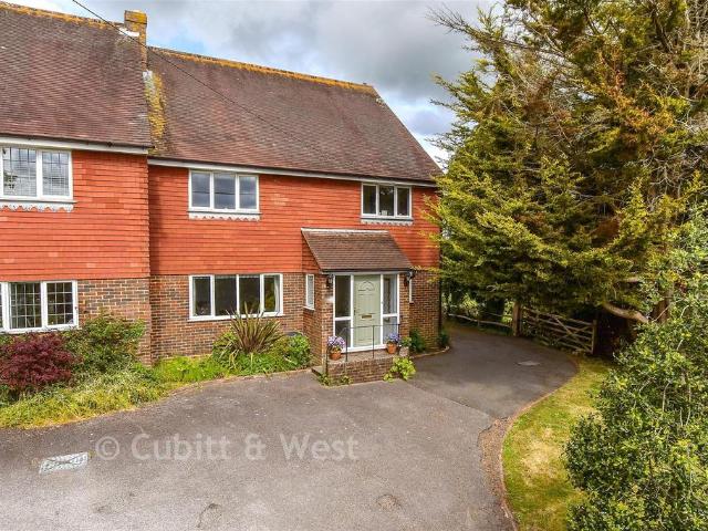 4 bedroom semi detached house for sale