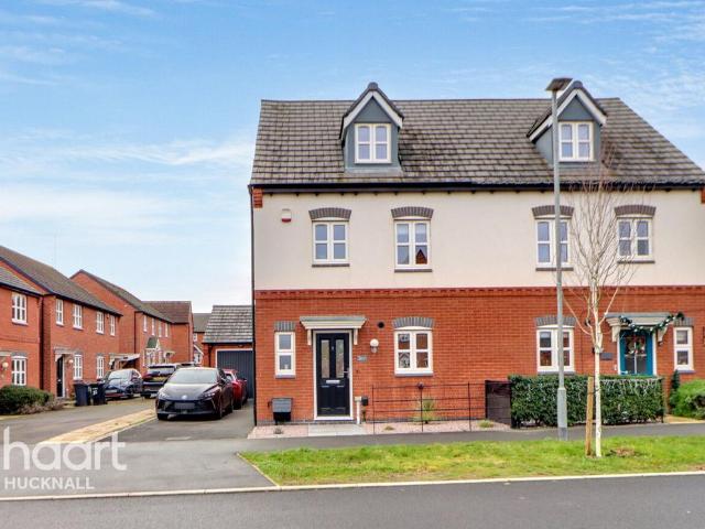 4 bedroom semi detached house for sale
