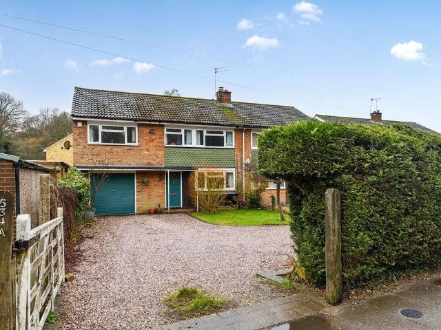 4 bedroom semi detached house for sale