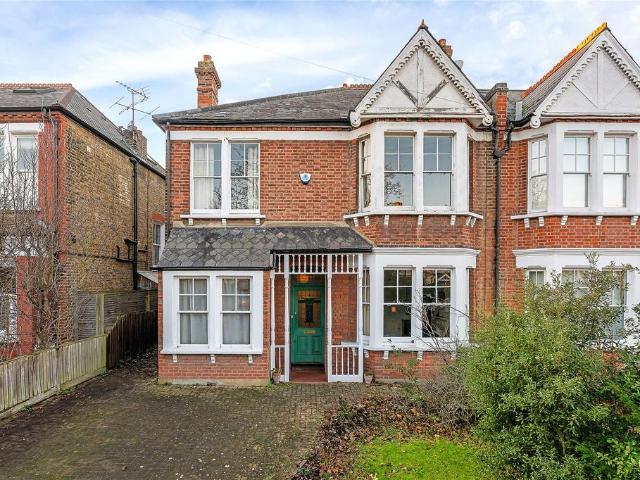 4 bedroom semi detached house for sale