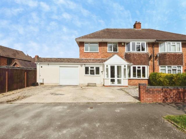 4 bedroom semi detached house for sale