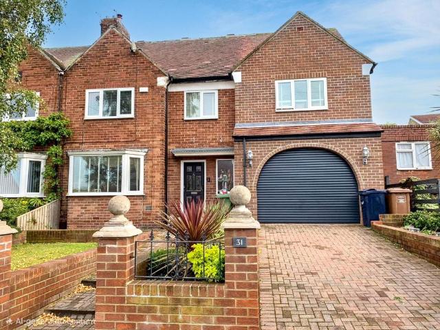4 bedroom semi detached house for sale