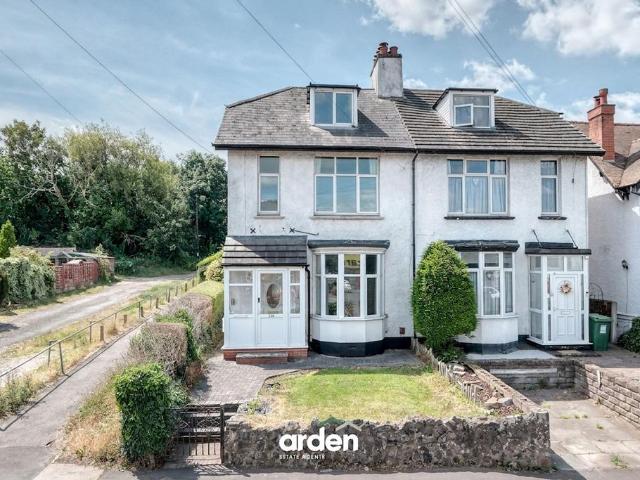 4 bedroom semi detached house for sale