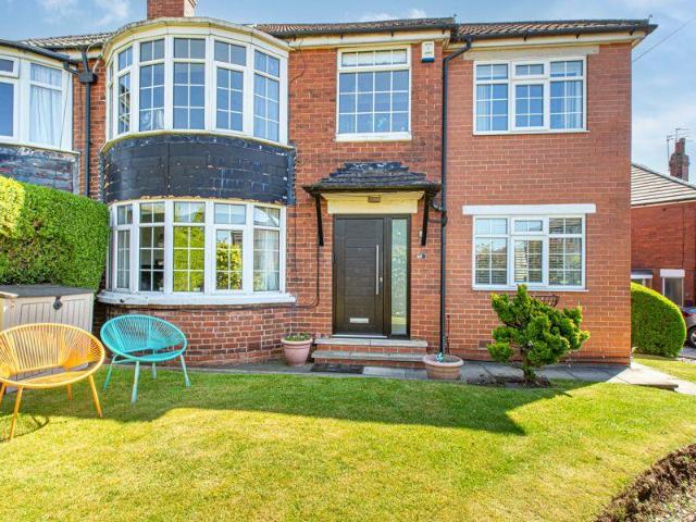 4 bedroom semi detached house for sale